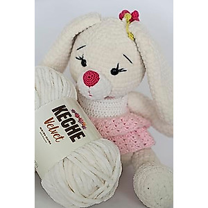 Keche Velvet Yarn for Crocheting, Soft Chenille Bulky Baby Blanket Amigurumi Yarn 100 gr (132 yds) - Baby Pink