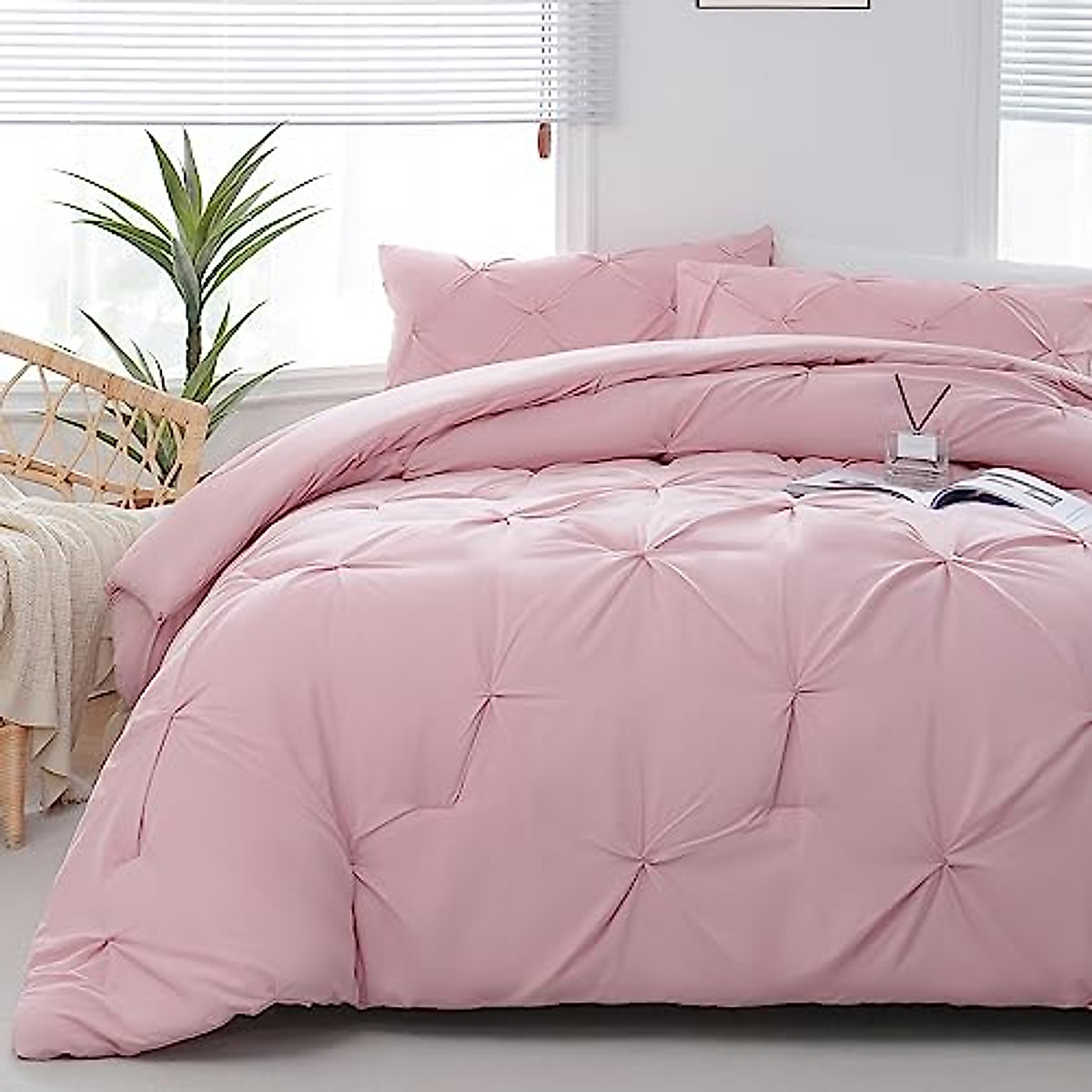 DOWNCOOL Twin Comforter Set - Pink Pintuck Bedding Comforter Sets, 2-Piece Twin Bed Set, 1 Soft Pinch Pleated Comforter and 1 Pillowcase, Down Alternative Bedding Comforters & Sets for All Season