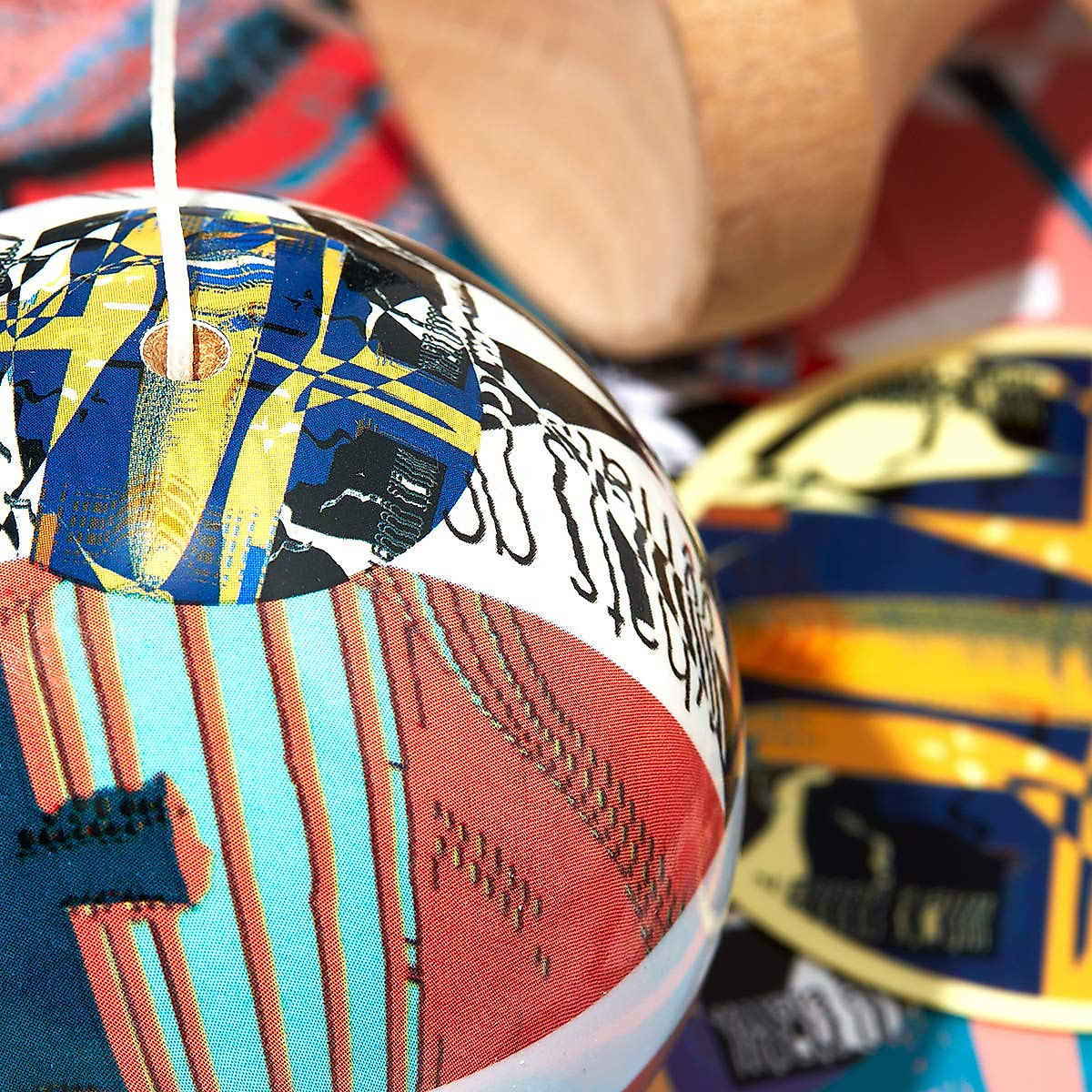 KROM - Kendama Toy NOIA 4 - Original - High Wood Quality - Extra Strong - for Beginner and Pro - Gift Pack : Extra String + Stickers