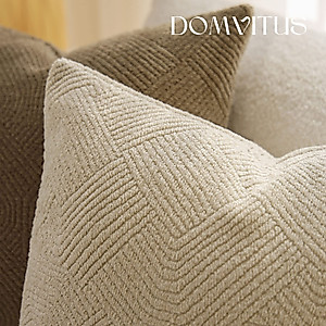 DOMVITUS 18x18 Pillow Cover Boucle Pillow Covers Set of 2 Decorative Pillows for Couch Luxury Neutral Throw Pillow Covers Bed Sofa Pillows for Living Room Soft Accent Pillows, Frosting Cream