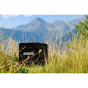 BOXIO Solo: Storage box with lid – 14,7" x 11,8" x 11,0" – perfect plastic transport box for camping, boat or garden – stackable with other stacking boxes – Made in Germany