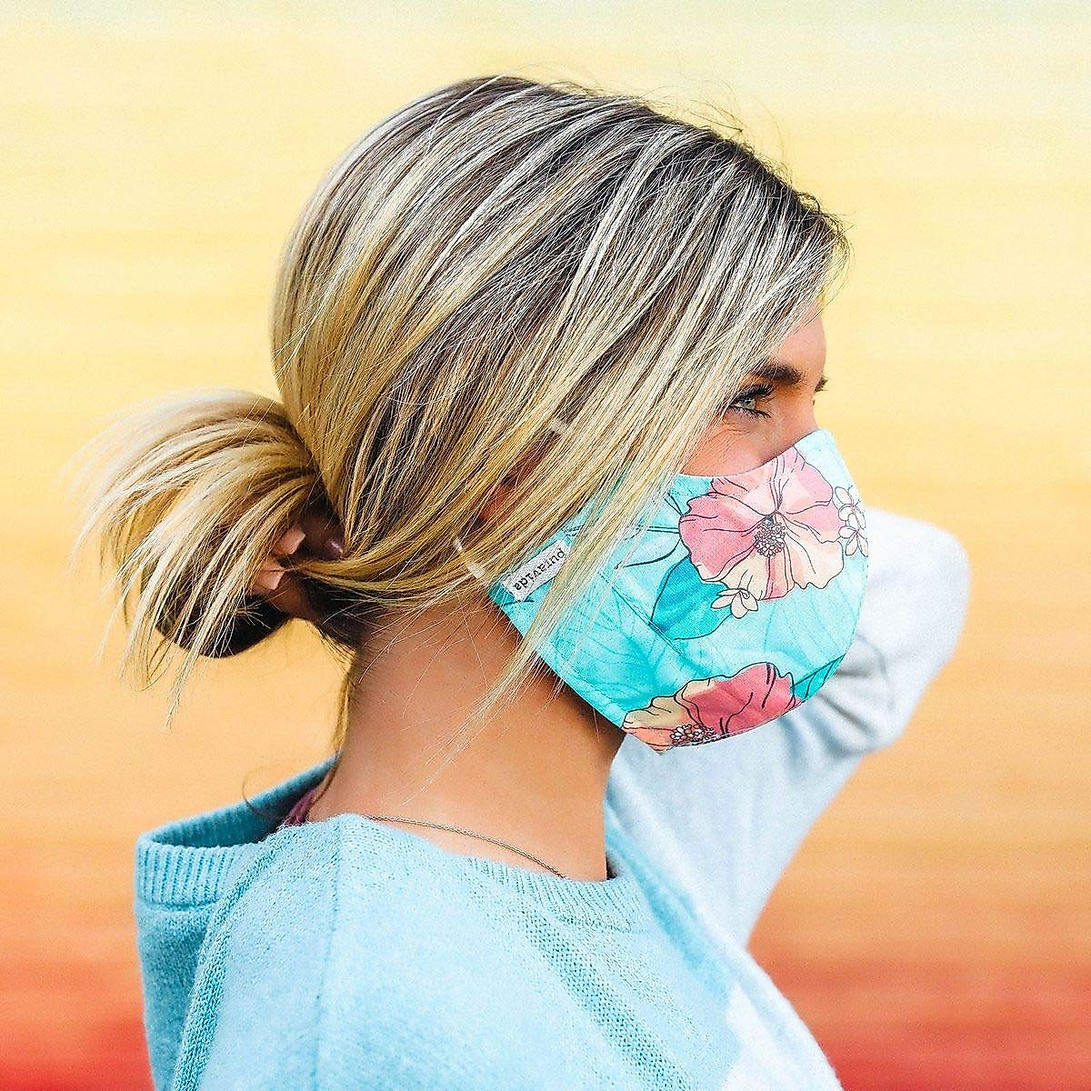 Pura Vida Bracelets X Vera Bradley Face Mask – 2 Layer Washable Cotton Facial Cover with Insert Pocket – Citrus Hibiscus