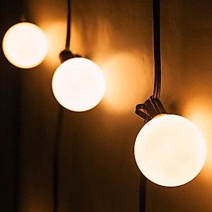 G40 Outdoor Frosted String Lights, 25Ft Globe Frosted White String Lights with 27 Small Round Bulbs, Waterproof Connectable Hanging Lights for Outside Backyard Porch Umbrella Bistro Decor, Black Wire