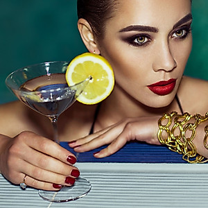 Unbreakable Plastic Martini Glasses, 100% Tritan Shatterproof Plastic Cocktail Glasses, Premium Quality, BPA-Free Dishwasher-Safe Reusable, 8 oz Set of 4