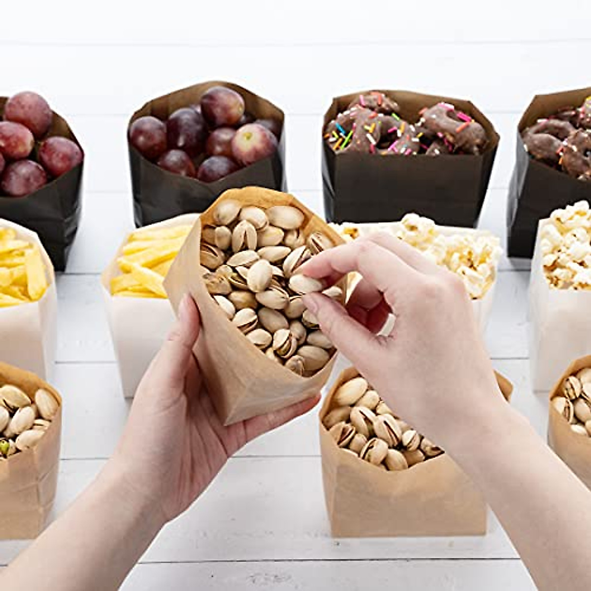 Restaurantware Bag Tek 3.9 x 2.3 x 3.8 Inch Paper Bags For Snacks 100 Small Paper Bags For Foods - Disposable Sustainable Kraft Paper Snack Bags Microwavable Freezable