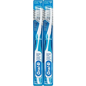 Oral-B Cross Action Gentle Clean Manual Toothbrush 35 Extra Soft (Colors Vary) - Pack of 2