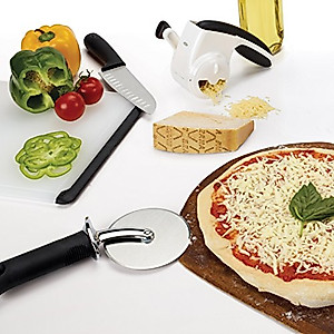 OXO Good Grips Stainless Steel 4-Inch Pizza Wheel and Cutter