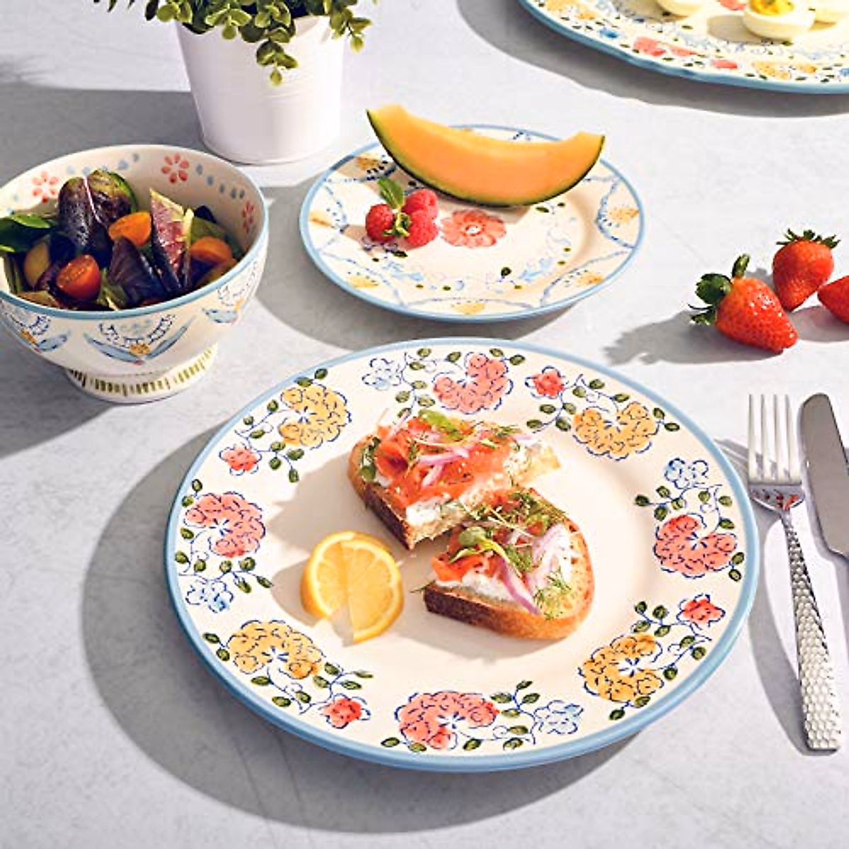 Gibson Elite Hand-Painted Dinnerware Set, Service for 4 (12pcs), Anaya