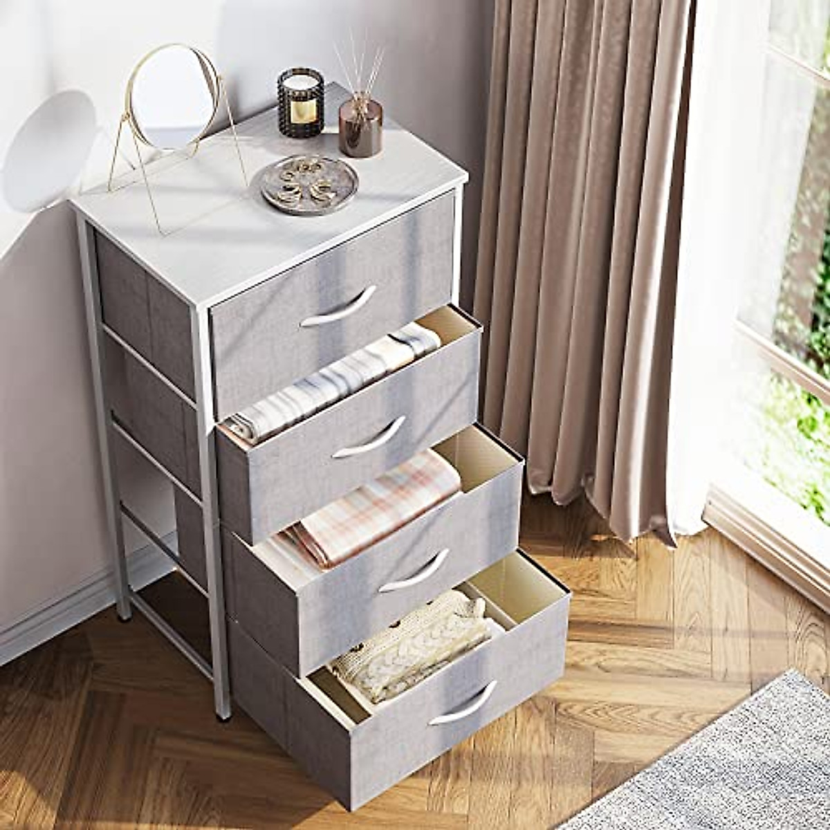 ODK Dresser for Bedroom with 4 Storage Drawers, Small Dresser Chest of Drawers Fabric Dresser with Sturdy Steel Frame, Dresser for Closet with Wood Top, Light Grey