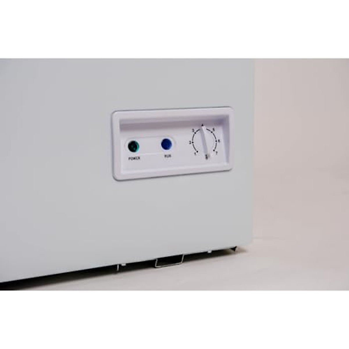 FRIGIDAIRE EFRF1049AMZ6COM RFRF1049 RCA Cubic Foot Chest Freezer, 10 cu ft, White