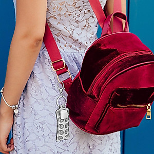 16 Pieces Volleyball Lipstick Holder Keychains Volleyball Lipstick Balm Holder Keychain Clip-on Lipstick Sleeve Pouch with 16 Pieces Metal Clip Cords for Lipstick Tracker