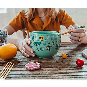Toynk Disney Winnie the Pooh Allover Icons 20-Ounce Ramen Bowl and Chopstick Set