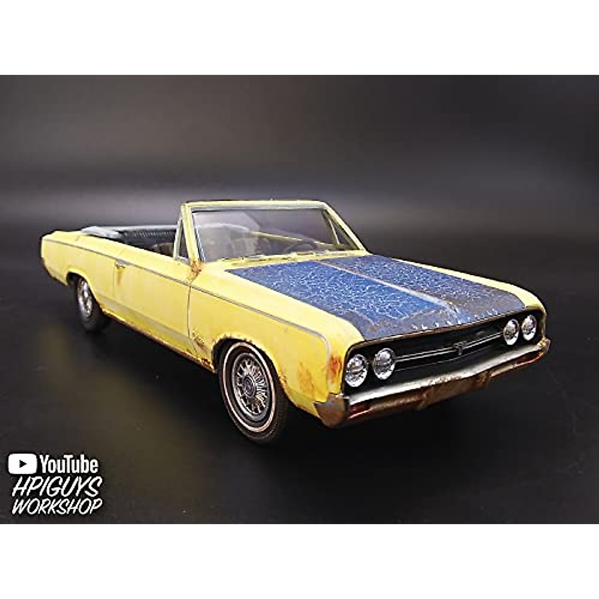 AMT 1964 Olds Cutlass F-85 Convertible1/25th Scale Model Kit