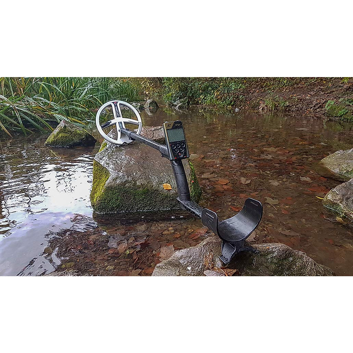 XP Metal Detectors ORX Detector - Specialized in Gold Hunting - FX02 Wired Headphones, WSAUDIO Wireless Headphones, HF Coil (9'') up to 50kHz, Remote Control and S-Telescopic Lite Stem (ORX-22FX02E)