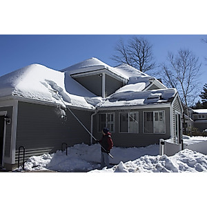 Rugg Manufacturing 26PLW Path Master Ultra Snow Shovel with Riveted Steel Wear Strip and Large D-Grip Aluminum Handle, 18"