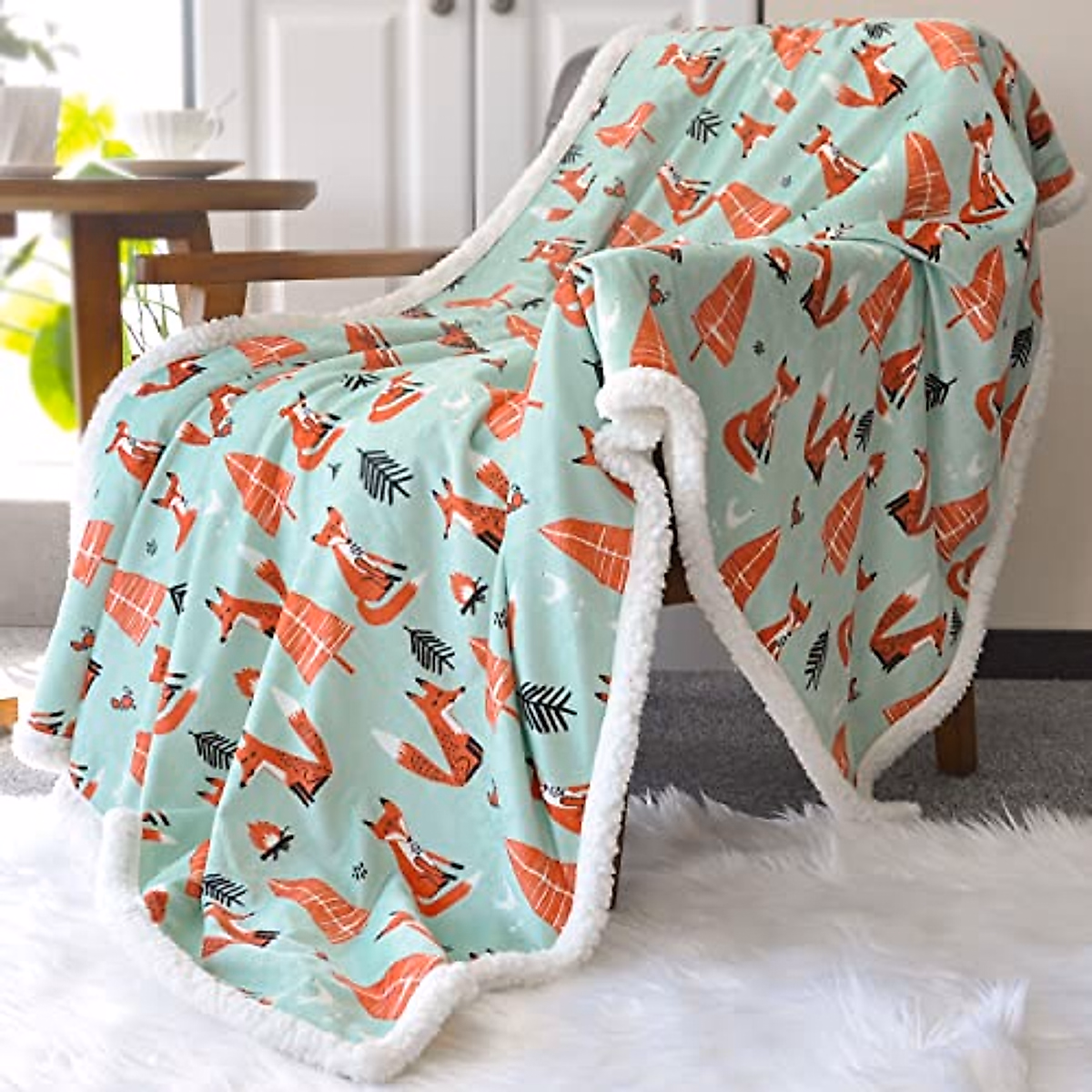 BORITAR Sherpa Throw Blanket Super Soft Warm Ultra Luxurious Fleece Blanket for Baby Children Teen Boys, Unisex or Adult Minky Blanket with Sherpa Plush Backing (50 x 60 Inch, Lovely Brown Fox)