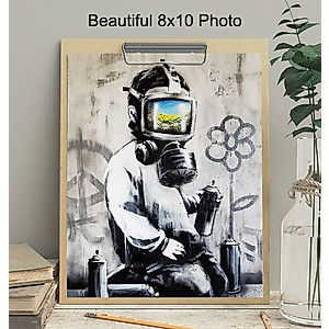 Banksy Urban Street Mural 8x10 Wall Decor Picture - Contemporary Modern Art Graffiti Decoration for Home, Apartment, Office, Bedroom, Dorm, Living Room - Gift for Women, Teens
