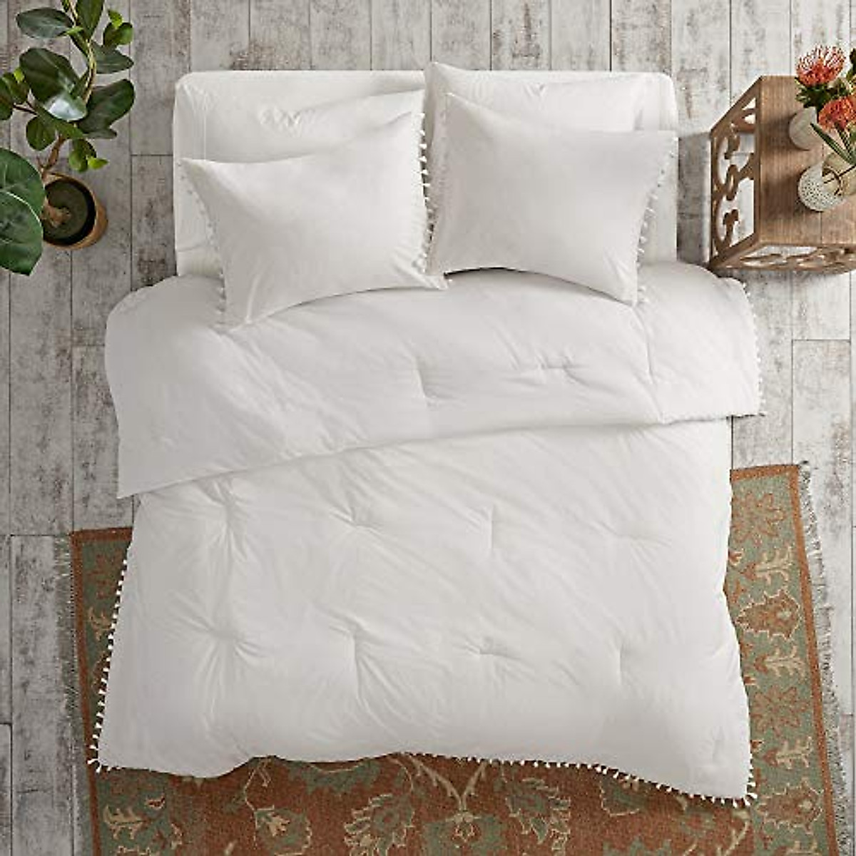 Madison Park Cozy Cotton Comforter Set Casual Modern Design All Season Bedding, Matching Shams, King/California King (104 in x 92 in), Lillian, Fringe Tassel Ivory