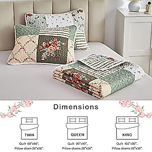 Patchwork Quilt Set Full/Queen Size, 3 Pieces Green Floral Plaid Summer Bedspread Coverlet Set, Soft Microfiber Reversible Lightweight Bed Cover for All Season (90" x 90", 1 Quilt+ 2 Pillow Shams)