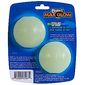 Chuckit Max Glow Ball Dog Toy, Medium (2.5 Inch Diameter) for Dogs 20-60 Lbs, Pack Of 2