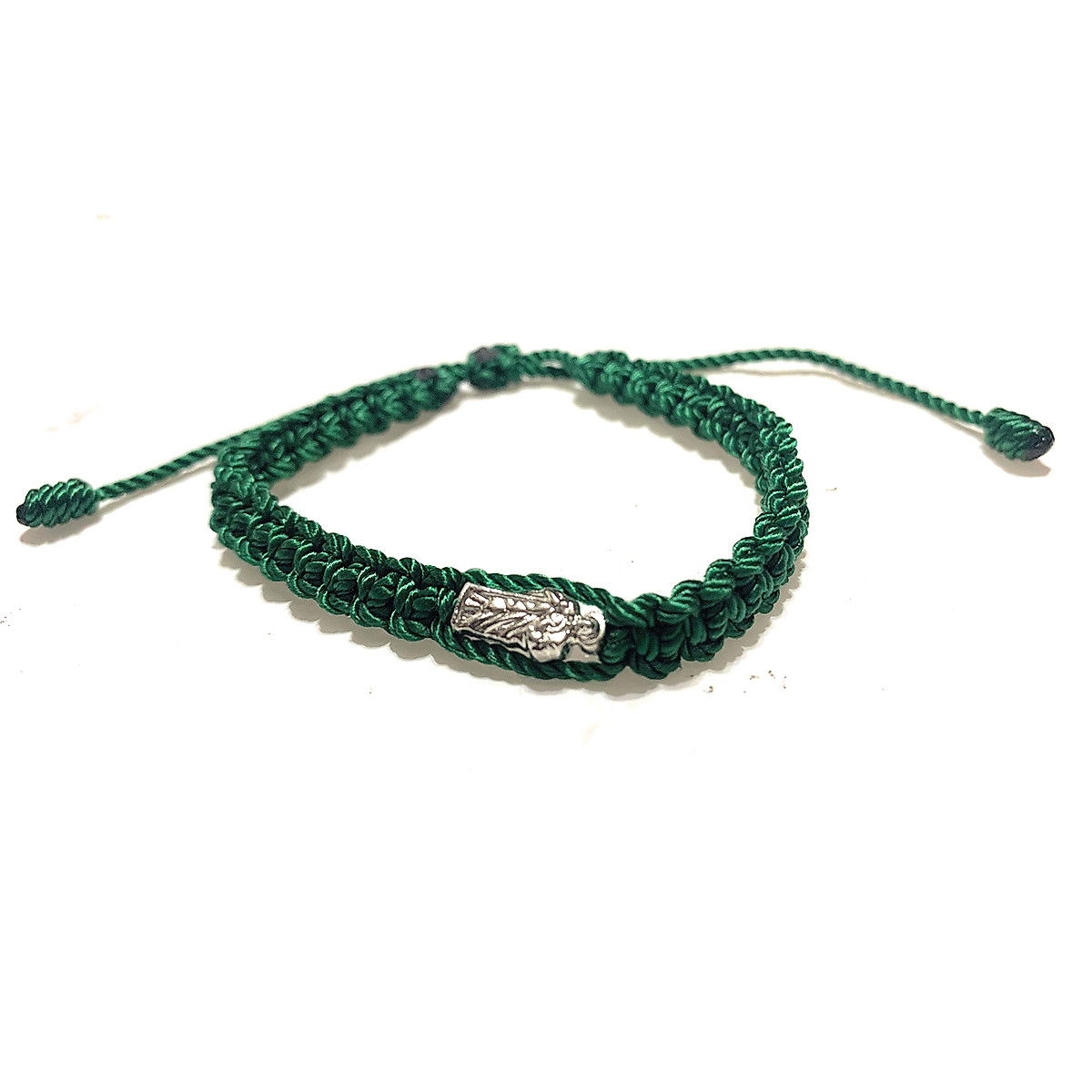 Chavarrieta Red Saint Jude Thaddeus Thread Bracelet Pulsera Roja de hilo de San Judas Tadeo