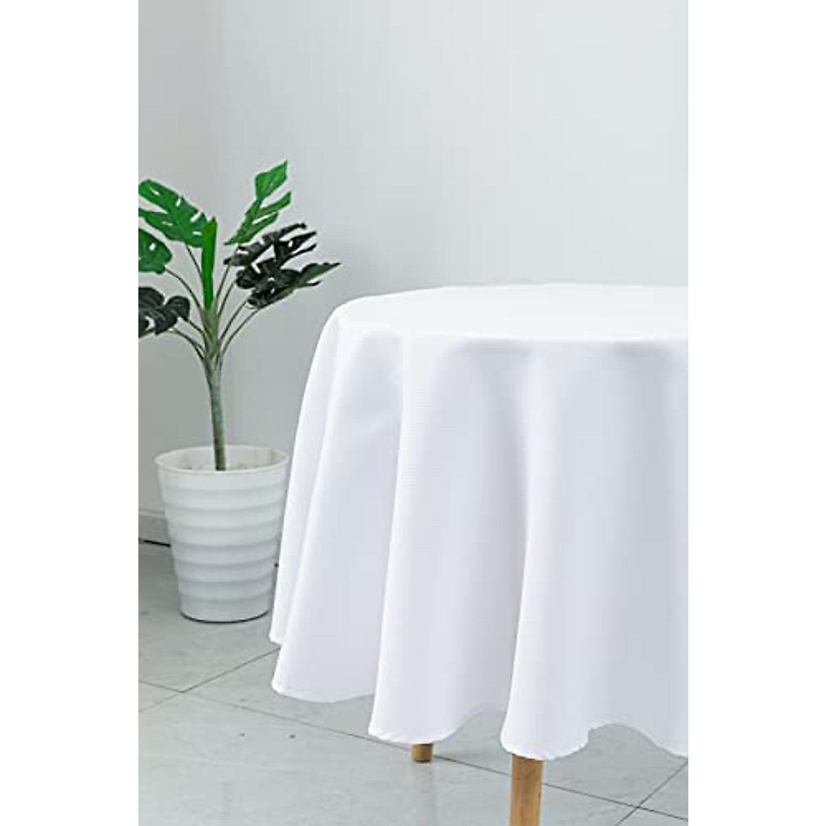 Biscaynebay Textured Fabric Round Tablecloth 60 Inches in Diameter, White Water Resistant Tablecloths for Dining, Kitchen, Wedding & Parties, etc. Machine Washable
