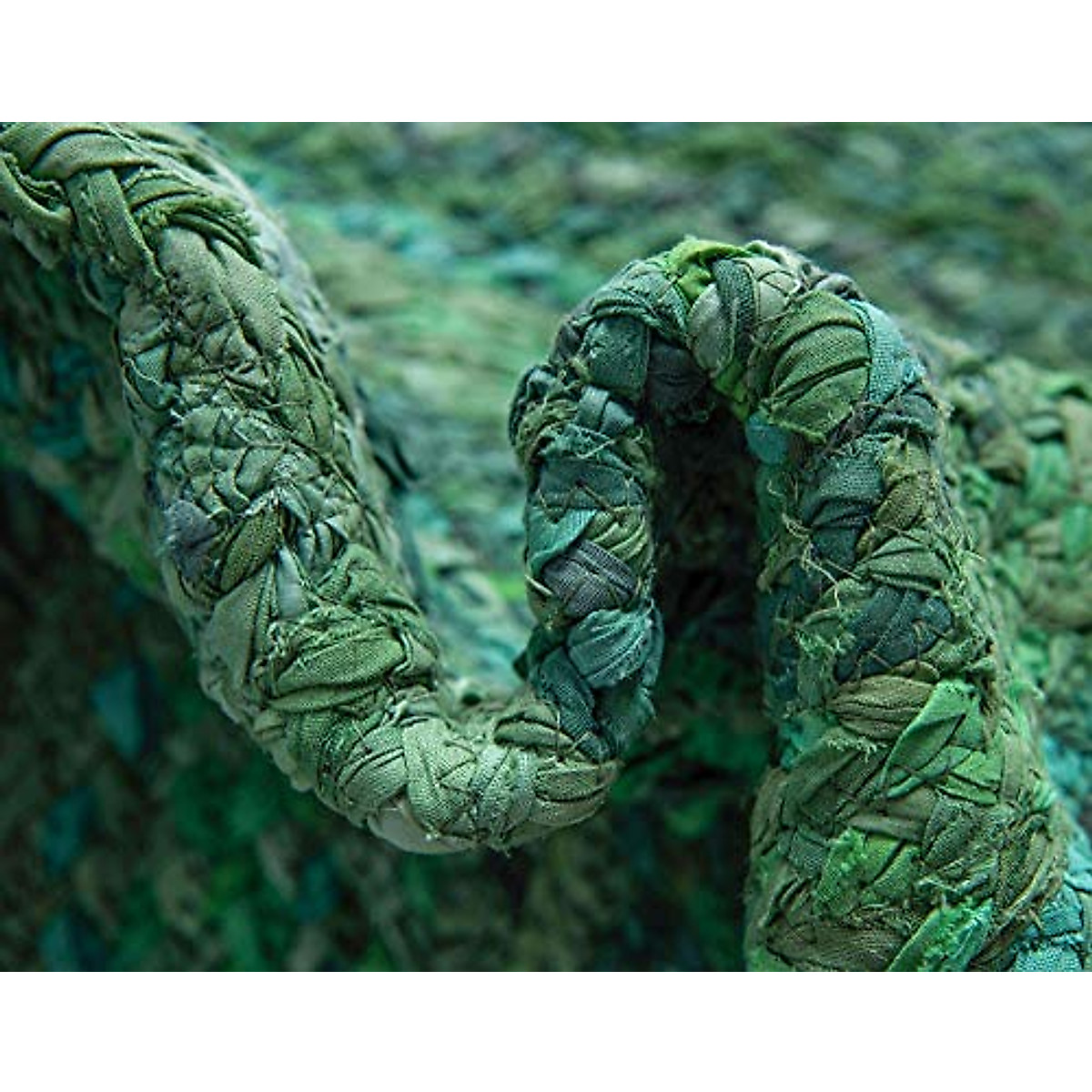 Unique Loom Braided Chindi Collection Area Rug - Layer (4' 1" x 6' 1" Rectangle, Green/ Hunter Green)