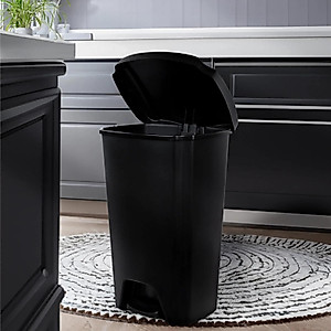 10l Trash Can Step-On Trash Can with Lid Plastic Kitchen Waste Bin Odor Protection Hands Free with Garbage Bag Rings (D)
