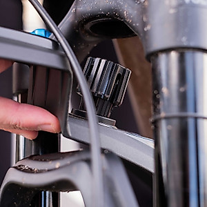 BBB Cycling Bicycle Front Fender Tool Free MTB Front Fork Composite Mud Guard MTBProtector BFD-13F