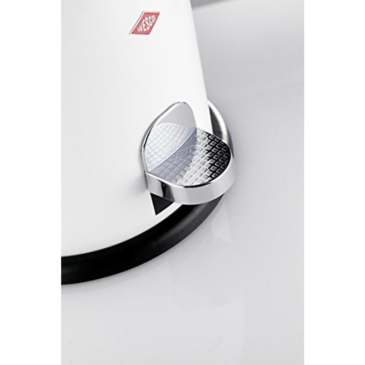 Wesco Single Master - German Designed - Small Step Trash Can, Powder Coated Ssteel, 2.4 Gallon / 9 L, White