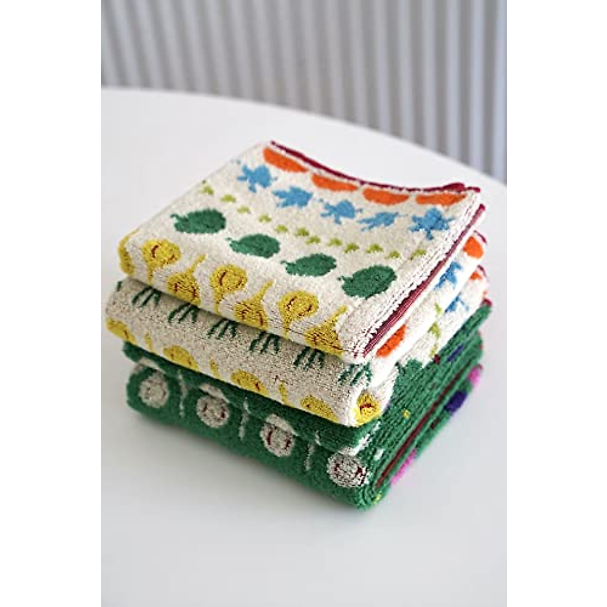 Cute Aesthetic Kitchen Towels, Aesthetic Kitchen Accessories, Set of 2 13.5X30 inches hand towels, Seasonal Kitchen Towels, Kids Bathroom Towels, Vegetable Kitchen Towels