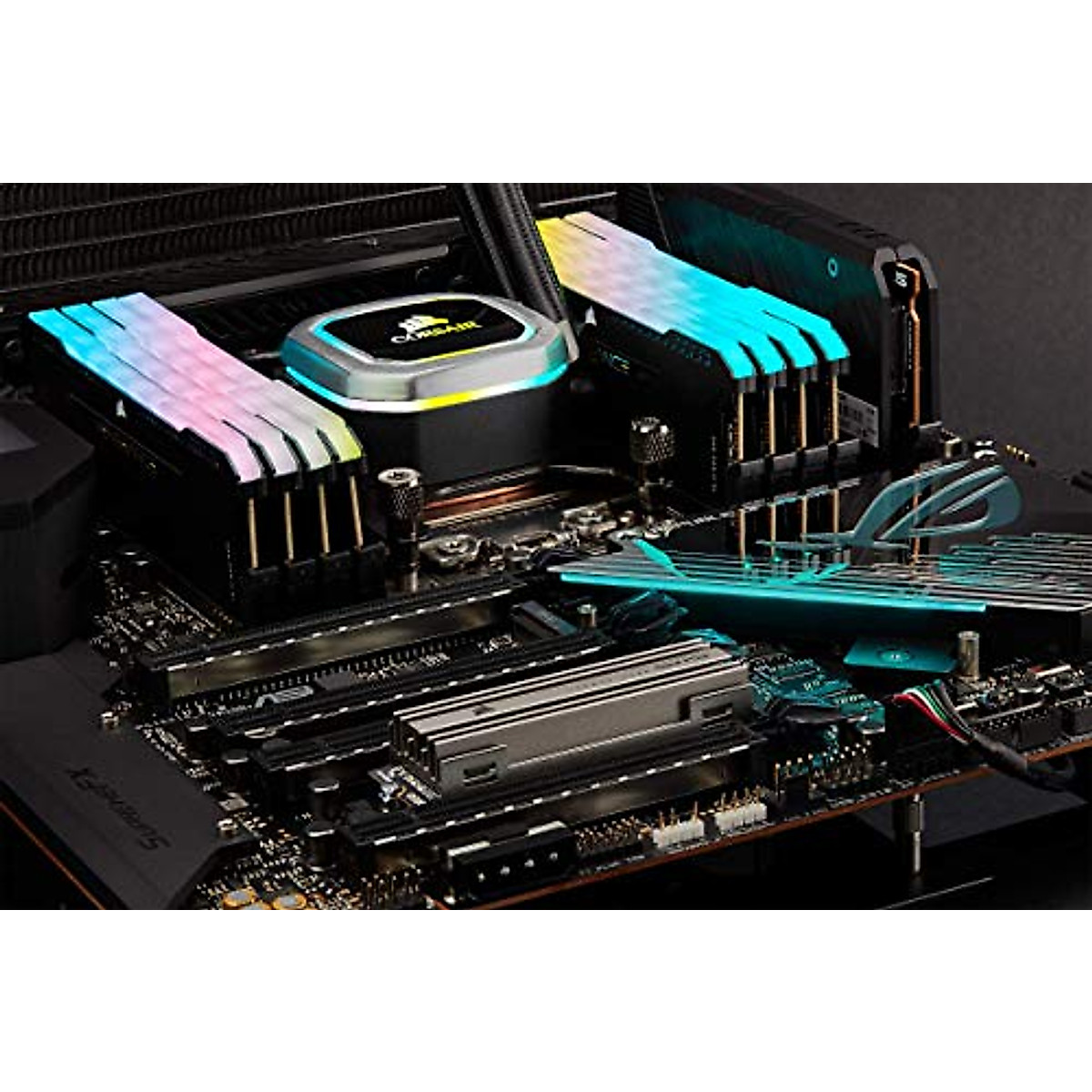Corsair MP600 CORE 2TB M.2 NVMe PCIe x4 Gen4 SSD (Up to 4,950MB/sec Sequential Read & 3,700MB/sec Sequential Write Speeds, High-Speed Interface, 3D QLC NAND, Built-in Heatspreader) Aluminum