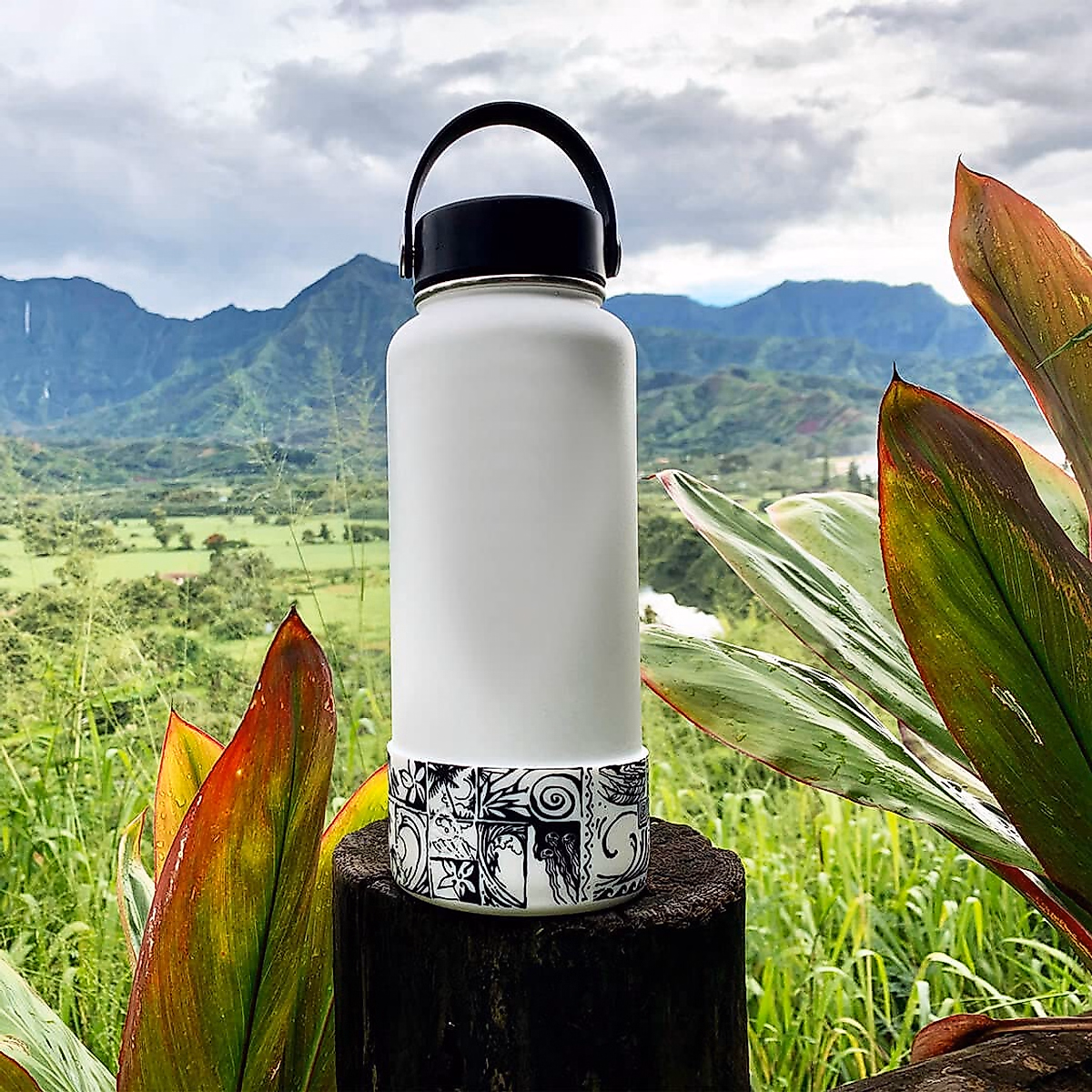 REUZBL Protective Silicone Bottle Boot for Owala FreeSip 40 oz, Hydro Flask 32-40 oz, Iron Flask, Takeya, Thermoflask, and Similar Wide Mouth Water Bottles, Protective Bottle Accessory