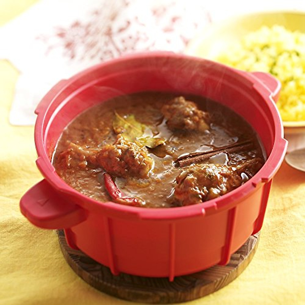 Meyer MPC-2.3IR Microwave Pressure Cooker, 0.6 gal (2.3 L), Polypropylene, Easy Cooking, Time-Saving, Rice Cooking, Italian Red