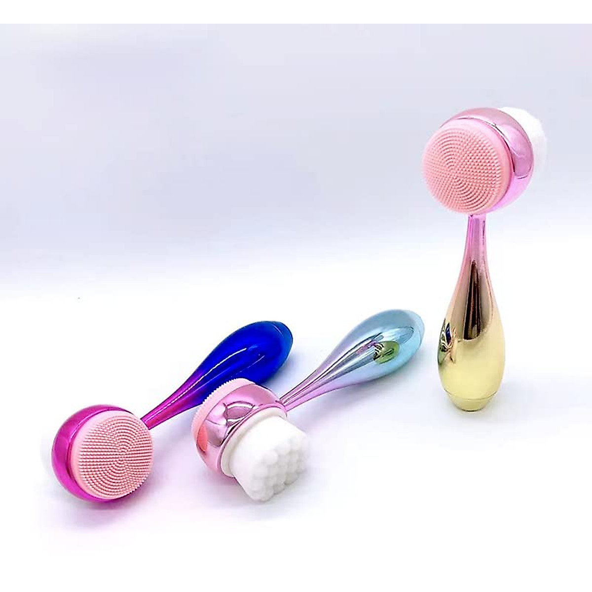 Facial Cleansing Brush 2 in 1Double-Sided Facial Cleaning Brush with Soft Bristles for Deep Pore Exfoliation, Wash Makeup, Massaging (Gold)