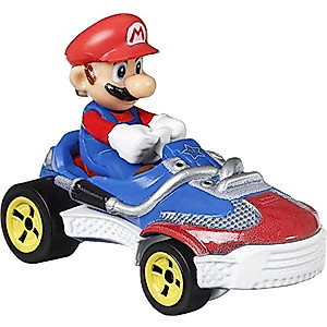 Hot Wheels Mario Kart Vehicle 4-Pack, Set of 4 Fan-Favorite Characters Includes 1 Exclusive Model, Collectible Gift for Kids & Fans Ages 3 Years Old & Up