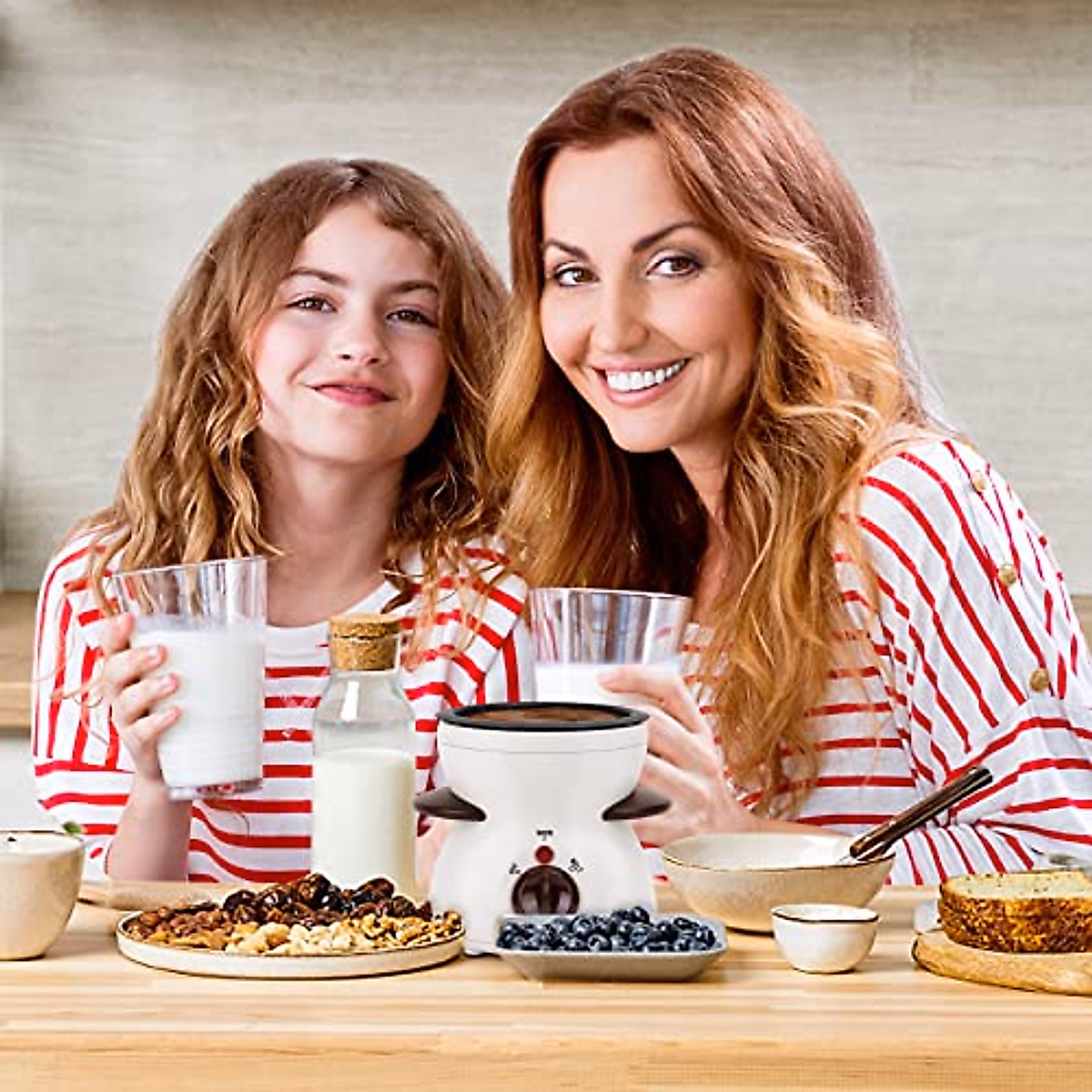 Micnaron Chocolate Fondue Pot, Electric Chocolate Melting Pot, Chocolate Maker Chocolate Marshmallow Candy Melting Warming Fondue Set Dipping Pot with 10pcs Forks & Removable Pot for Party, White