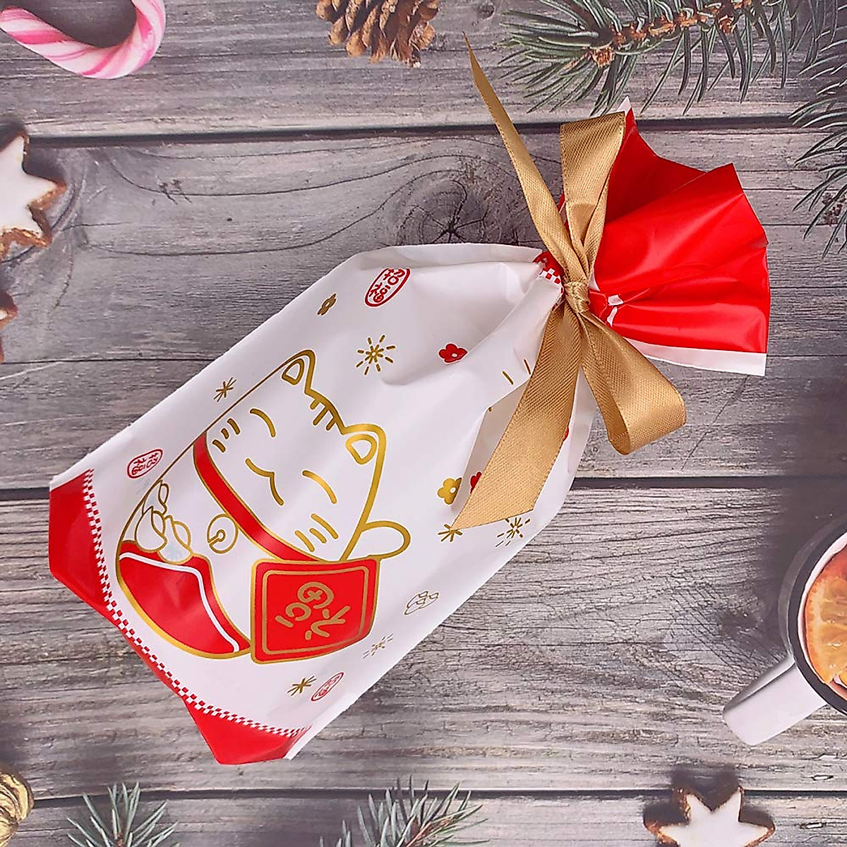 Enjonar 24pcs Treat Bags Party Favor Bags Lucky Cat Gift Bags Plastic Drawstring Bags Candy Bags Goodies Bags Gift Wrapping Bags for Birthday Wedding Baby Shower Bridal Shower Holiday Party
