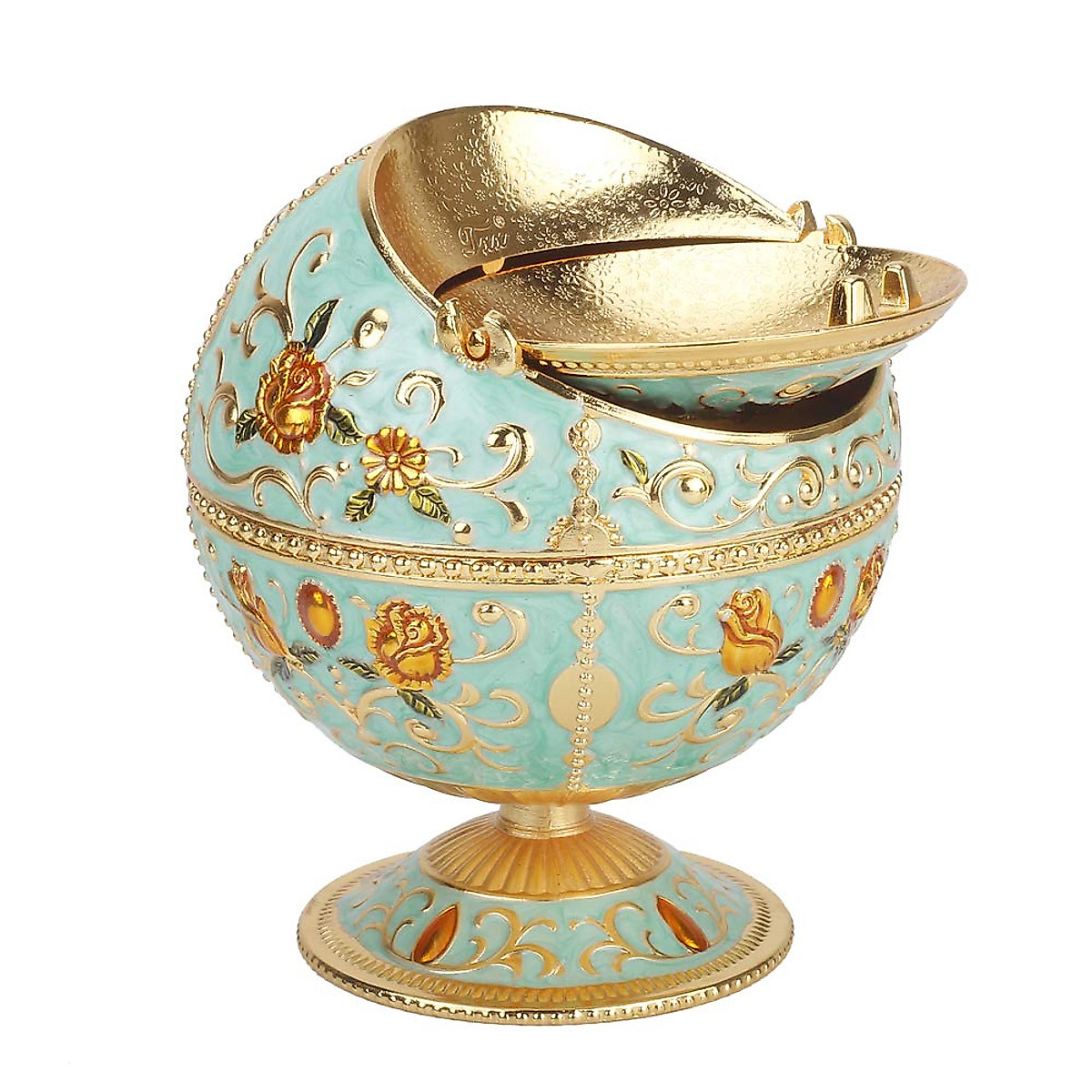 Smoking Ashtray with Lid Metal Portable Cigarette Ashtray for Outdoors and Indoors Using Classic Gift for Lady and Gentlemen(Light Jade Green)