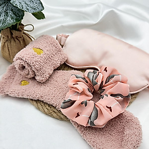 Flamingo Gifts for Women, Flamingo Lover Birthday Gift Box with 20oz Skinny Tumbler, Pink Get Well Soon Self Care Package for Her, Unique Thinking of You Gifts Basket for Mom Best Friend Sister