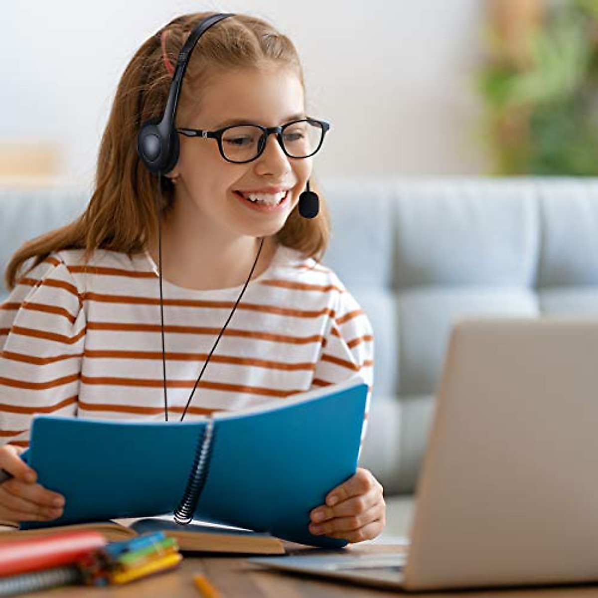 QINYOUNICE Kids Heaphones with Microphone Headphones for Kids with Microphone,Noise Cancelling and Volume Controls Kids Headphones for Online Course Computer Headset (Black Color)