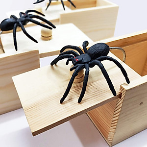 GIIOASA Rubber Spider Prank Surprise Box，Handcrafted Wooden Surprise Box, Fun Practical Surprise Joke Boxes,SpiderBox-Single