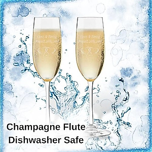 CKB Products Personalized Champagne Flutes Set of 2, Wedding Gifts for Bride and Groom with Couple's Names and Date, Interlaced Hearts, Customized Champagne Flutes, Modern Toasting Glasses