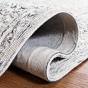 SAFAVIEH Trace Collection Accent Rug - 4' x 6', Ivory & Charcoal, Handmade Wool, Ideal for High Traffic Areas in Entryway, Living Room, Bedroom (TRC302H)