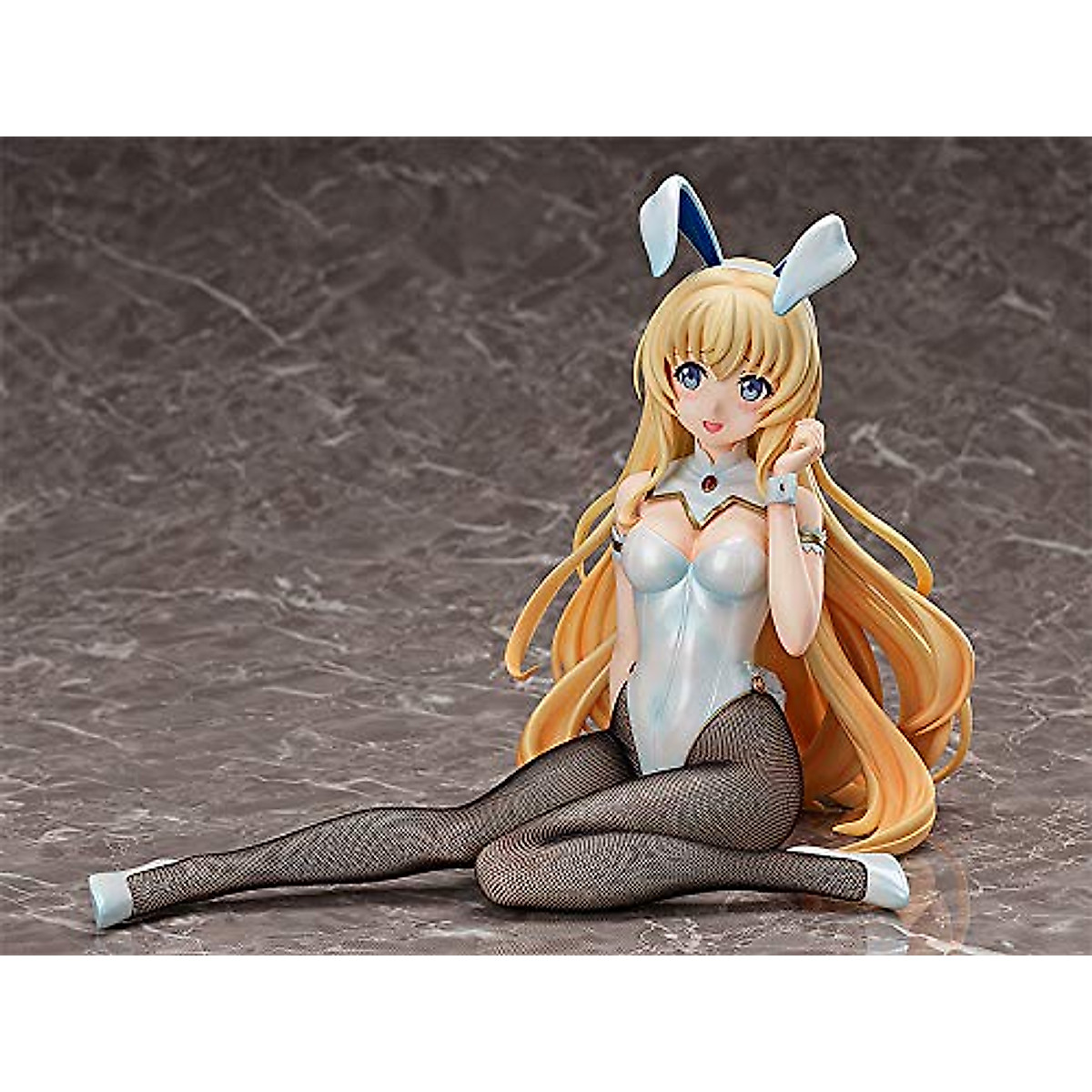 FREEing Goblin Slayer: Priestess (Bunny Version) 1:4 Scale PVC Figure