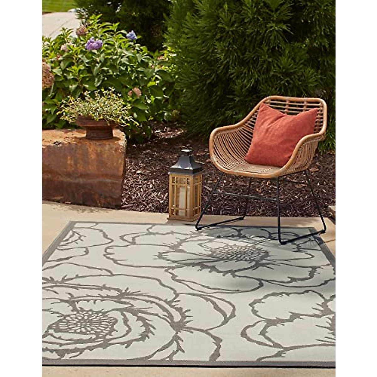 Unique Loom Botanical Collection Floral, Bohemian, Border, Coastal, Indoor and Outdoor Area Rug, 2 ft 2 in x 3 ft, Gray/Light Gray