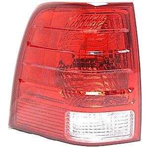 Evan Fischer Driver Side Tail Light Compatible with 2003-2006 Ford Expedition - FO2800166