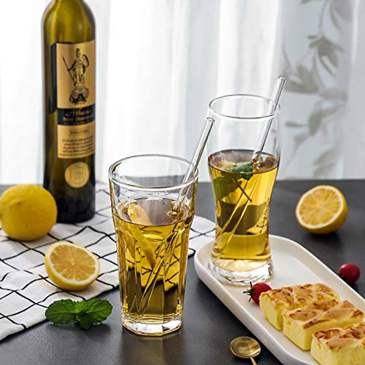 Reusable Glass Straws 8 in 1 set 8.5" Borosilicate Glass Straws Eco Friendly Drinking Straw for Smoothies Cocktails Bar Accessories Straws with Brushes Inside