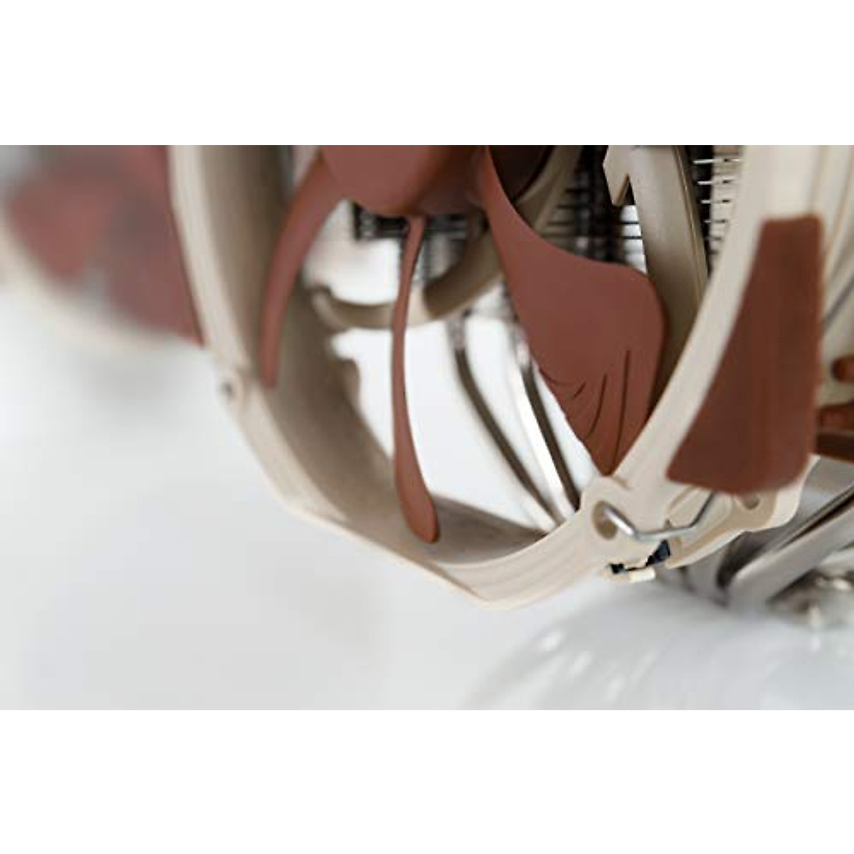 Noctua NH-D15 SE-AM4, Premium Dual-Tower CPU Cooler for AMD AM4 (Brown)