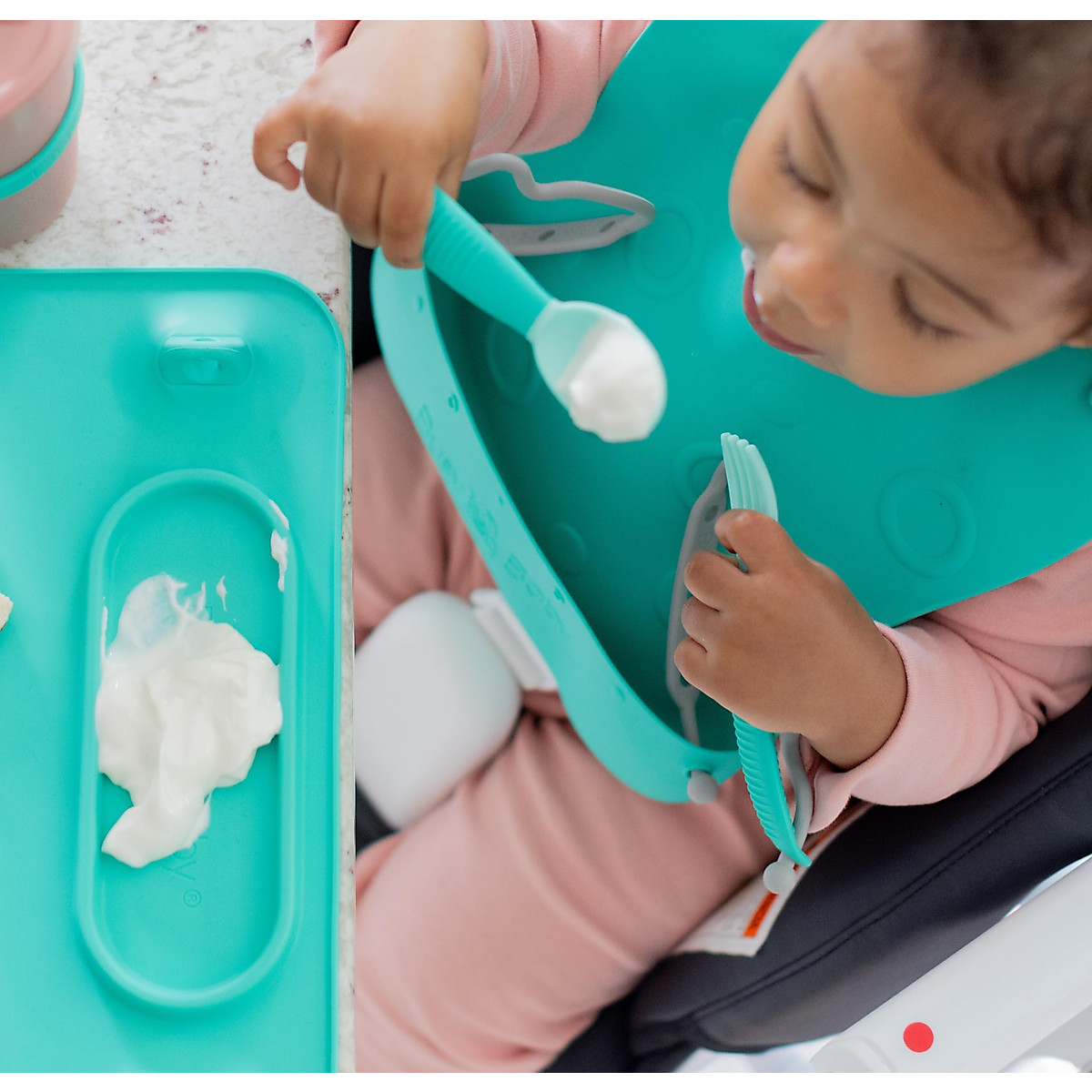 BUSY BABY Bungee Bib & Utensil Set – Adjustable Silicone Bib with Pocket & Tethered Utensils for Babies & Toddlers